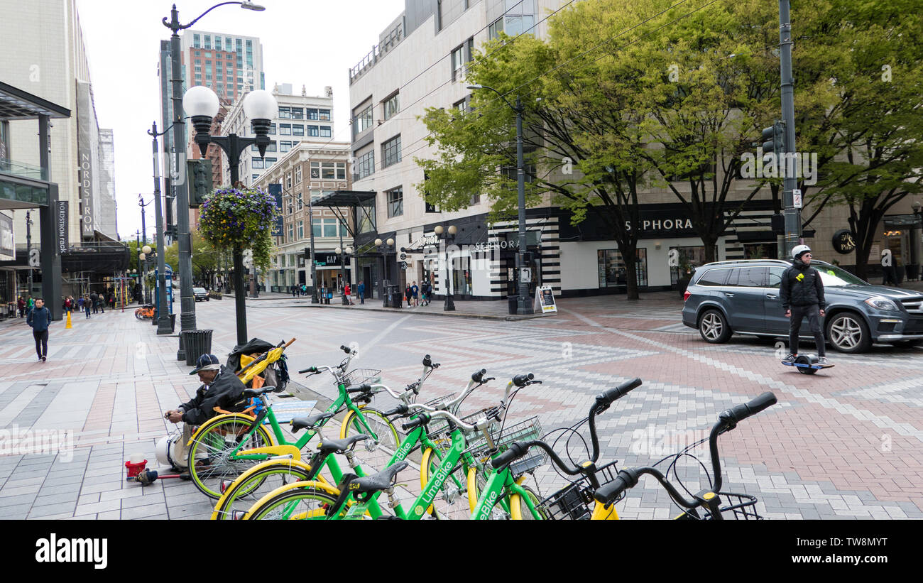 Sleepless nights in seattle hi-res stock photography and images - Alamy