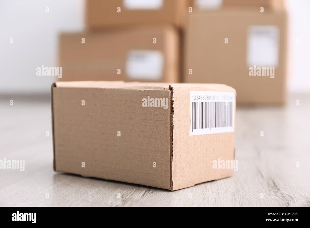 Customer waiting for parcel delivery hi-res stock photography and ...