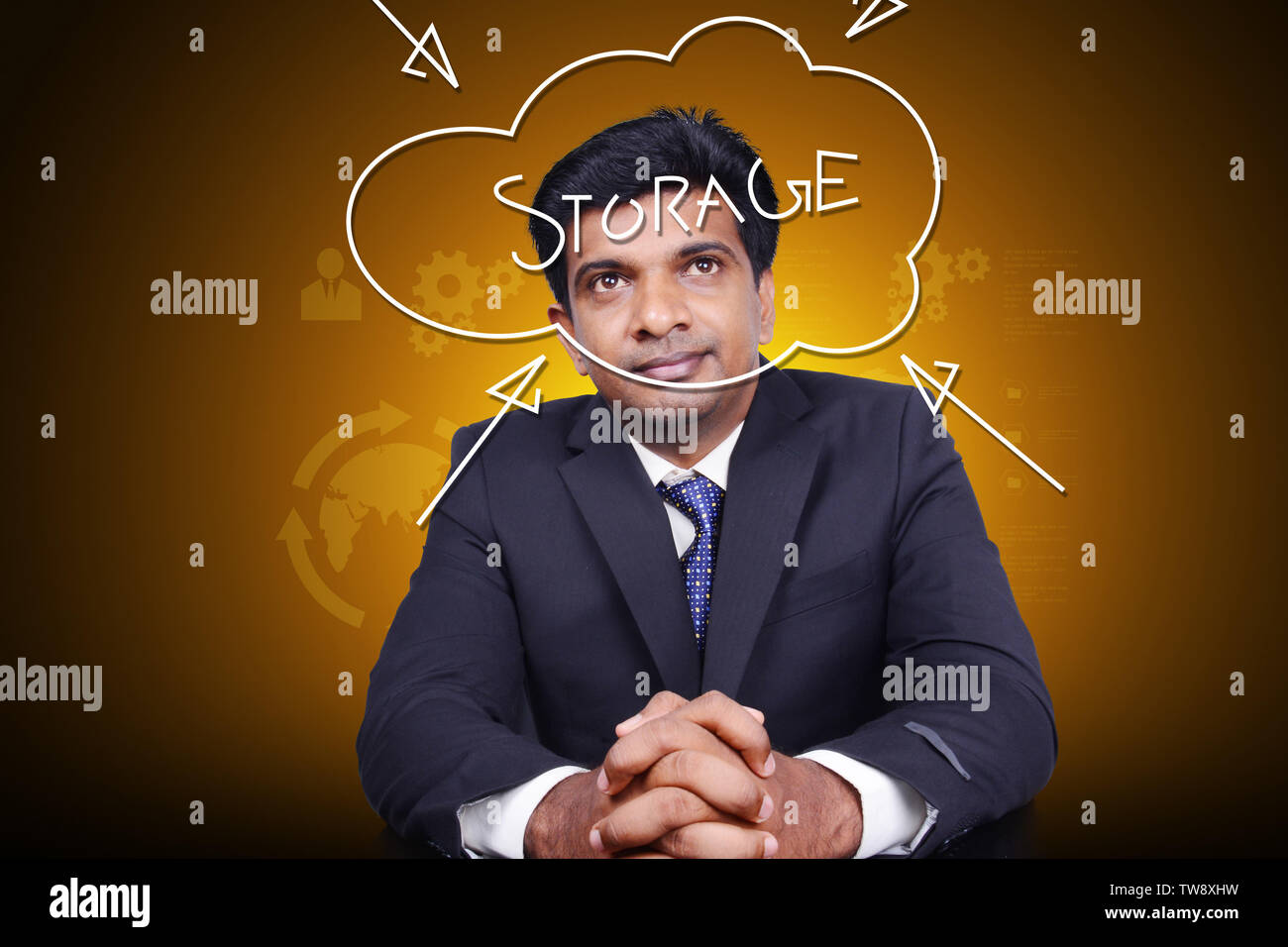 Cloud technology corridor hi-res stock photography and images - Alamy