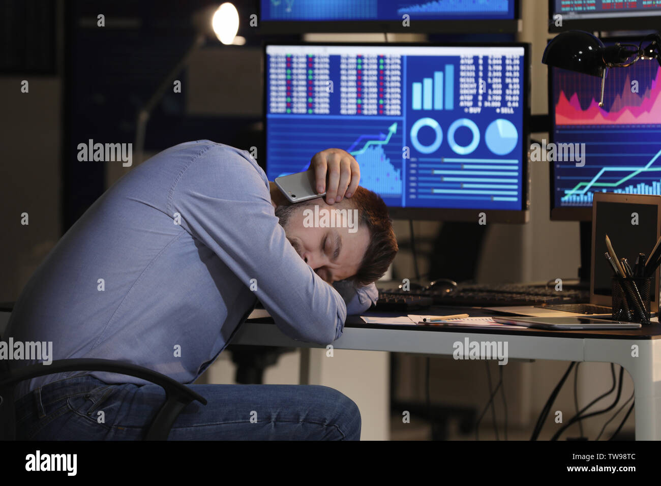 Tired trader hi-res stock photography and images - Alamy