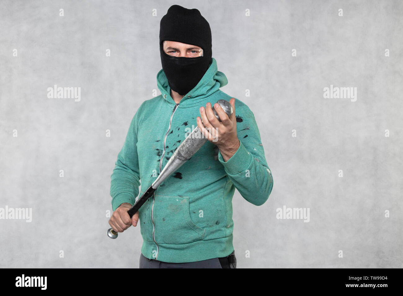 Balaclava man baseball bat hi-res stock photography and images - Alamy