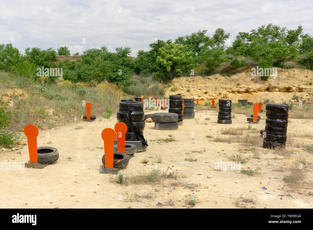 Shooting range with metallic orange targets. Landscape Stock Photo - Alamy