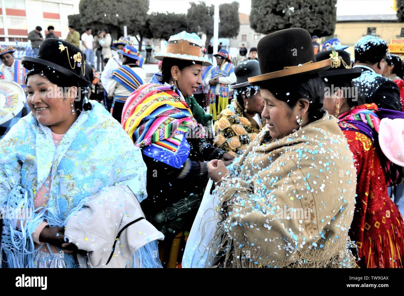 WOMEN DRESSED IN TRADITIONAL CLOTHING DURING A RELIGIOUS FESTIVAL IN ...