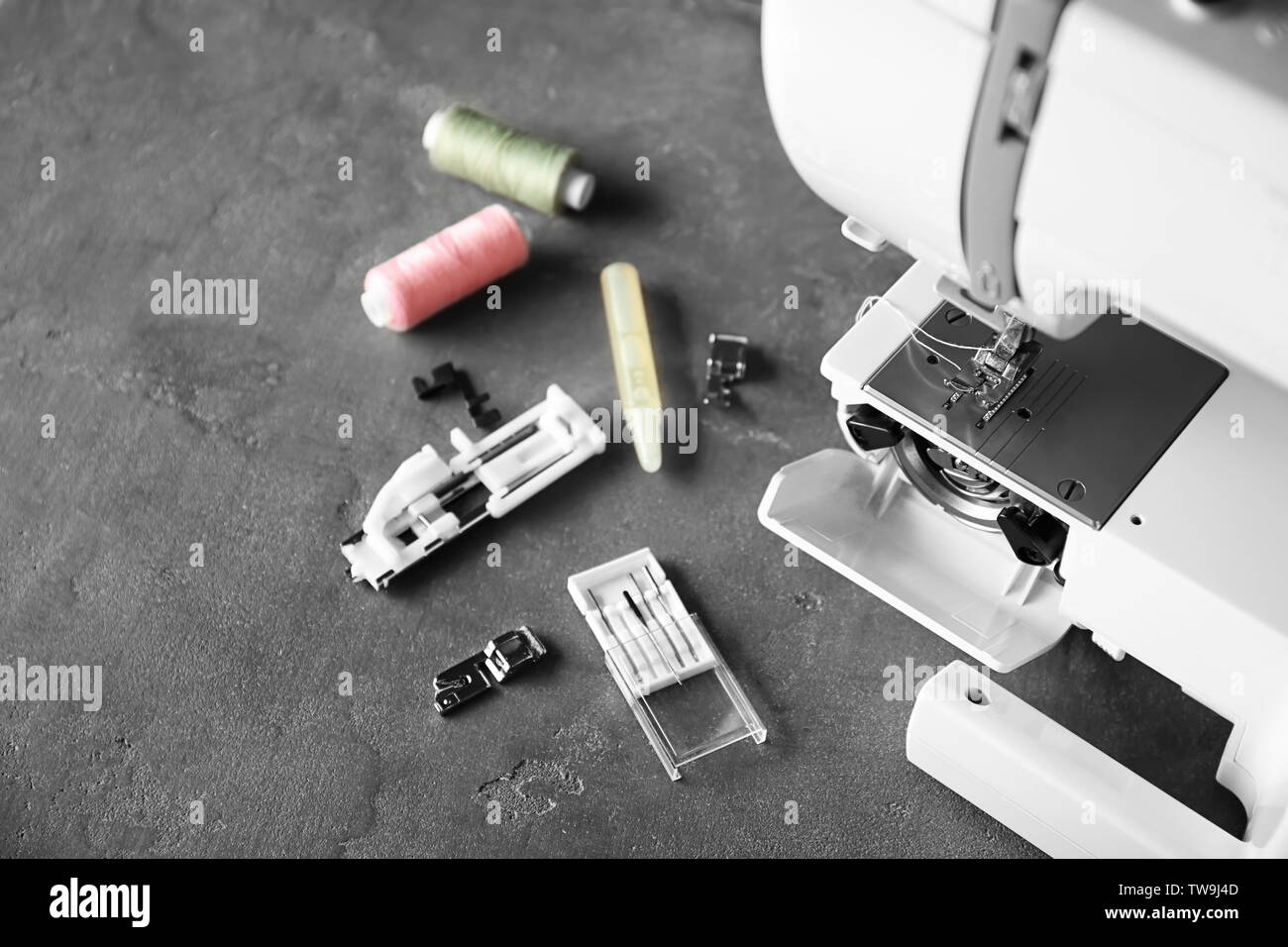 Sewing machine bobbin case hi-res stock photography and images - Alamy