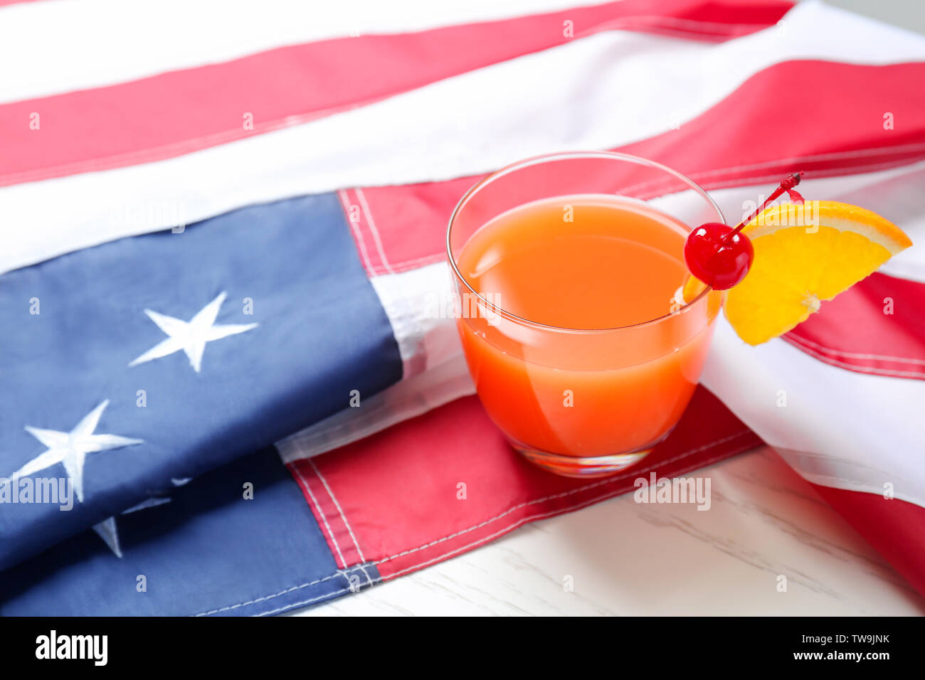 Flag cocktail glass hi-res stock photography and images - Alamy