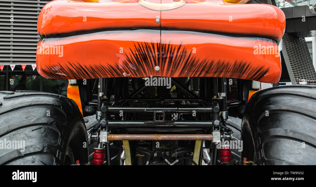 Monster truck red hi-res stock photography and images - Alamy