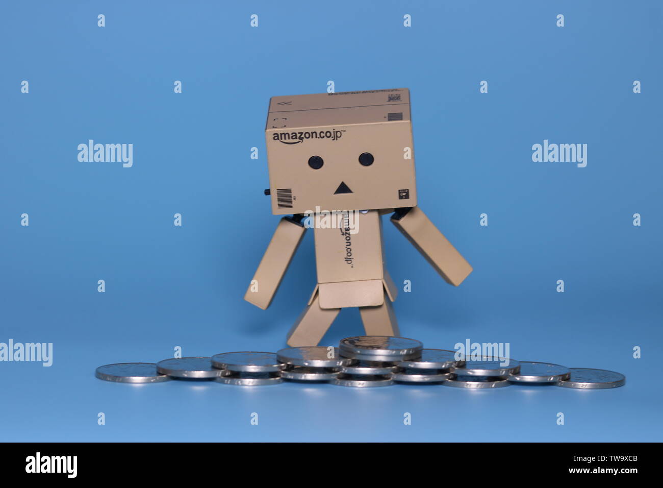 Crap car hi-res stock photography and images - Alamy