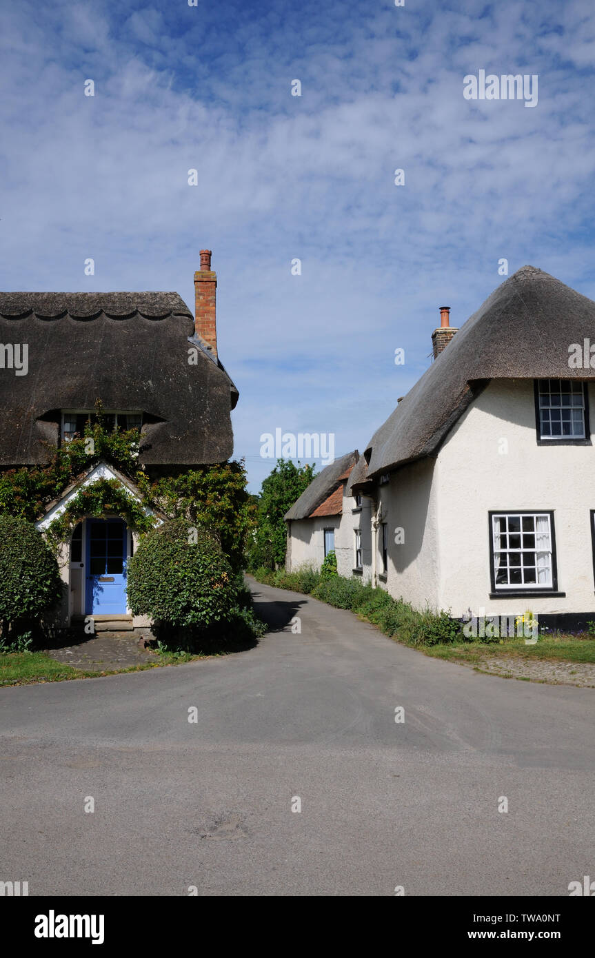 Haddenham, buckinghamshire hi-res stock photography and images - Alamy