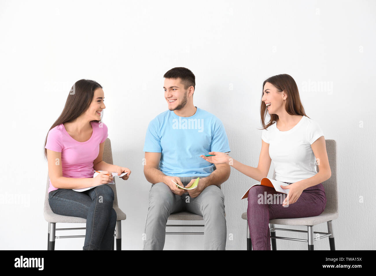 Time unity symbol concept hi-res stock photography and images - Alamy