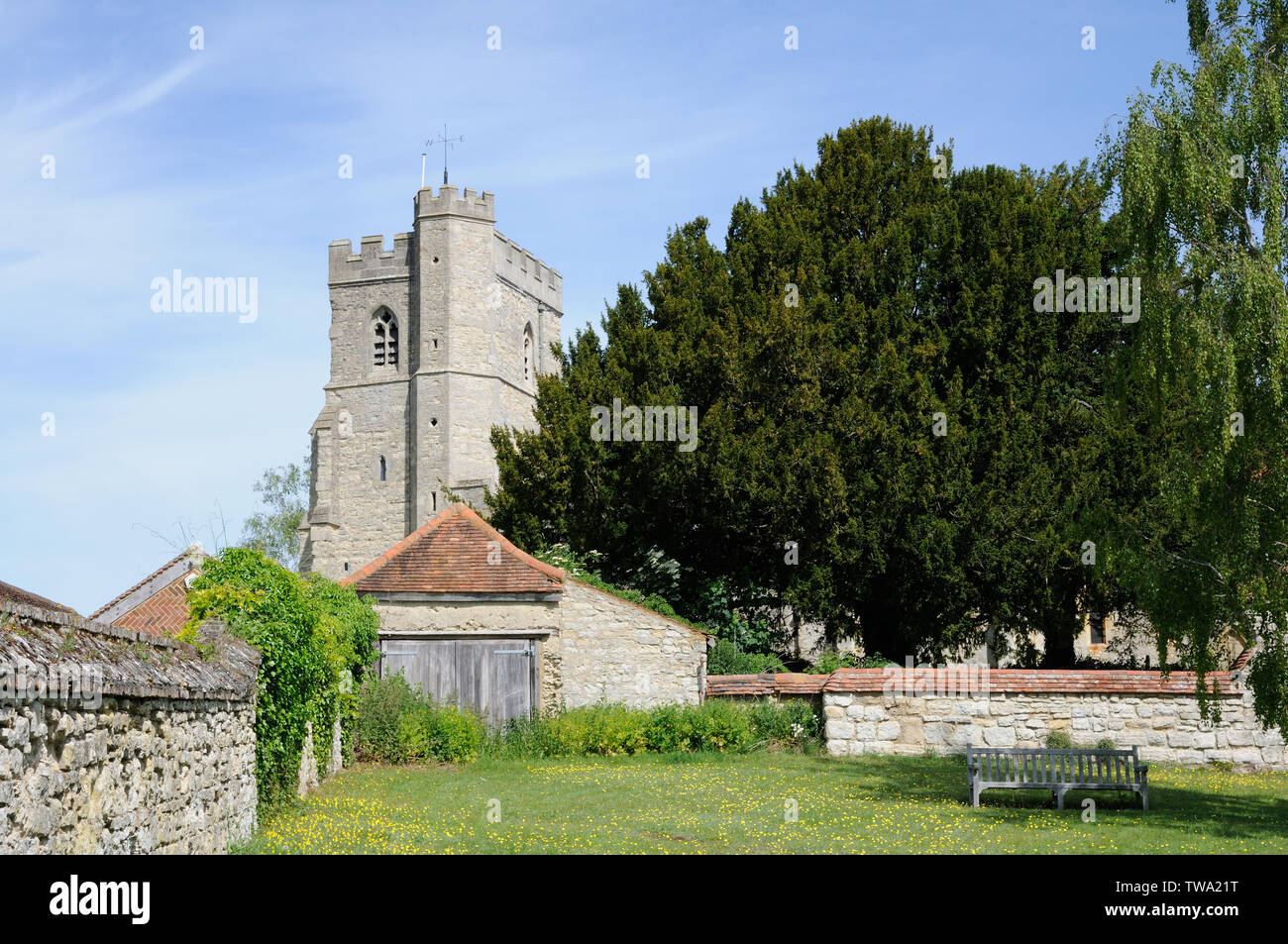 Dinton buckinghamshire hi-res stock photography and images - Alamy