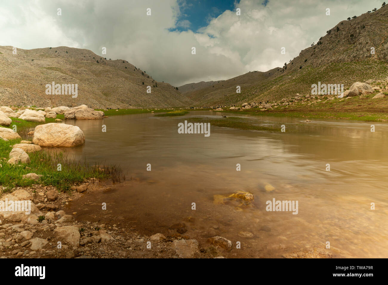Slow flowing river hi-res stock photography and images - Alamy