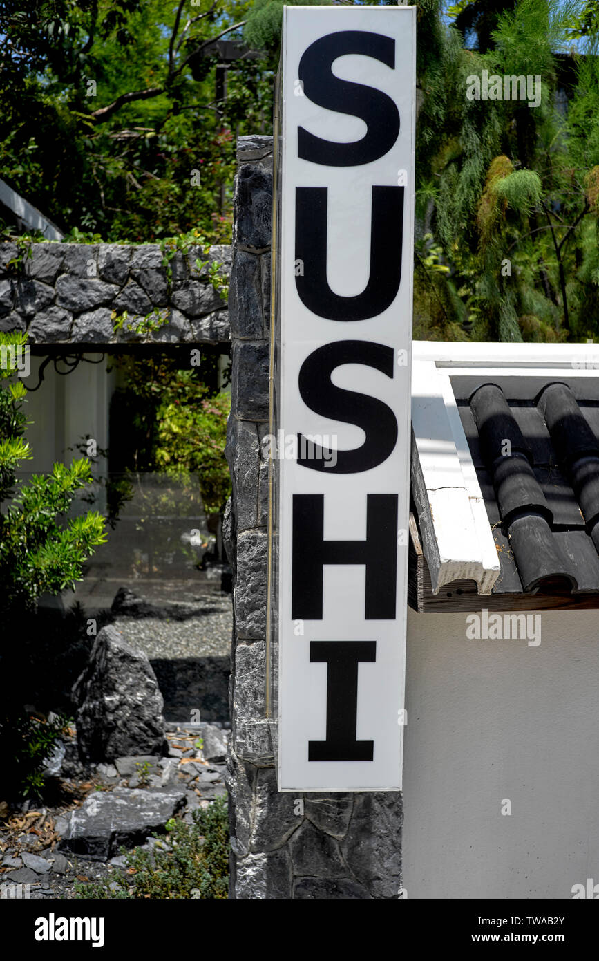 Japanese restaurant signs hi-res stock photography and images - Alamy