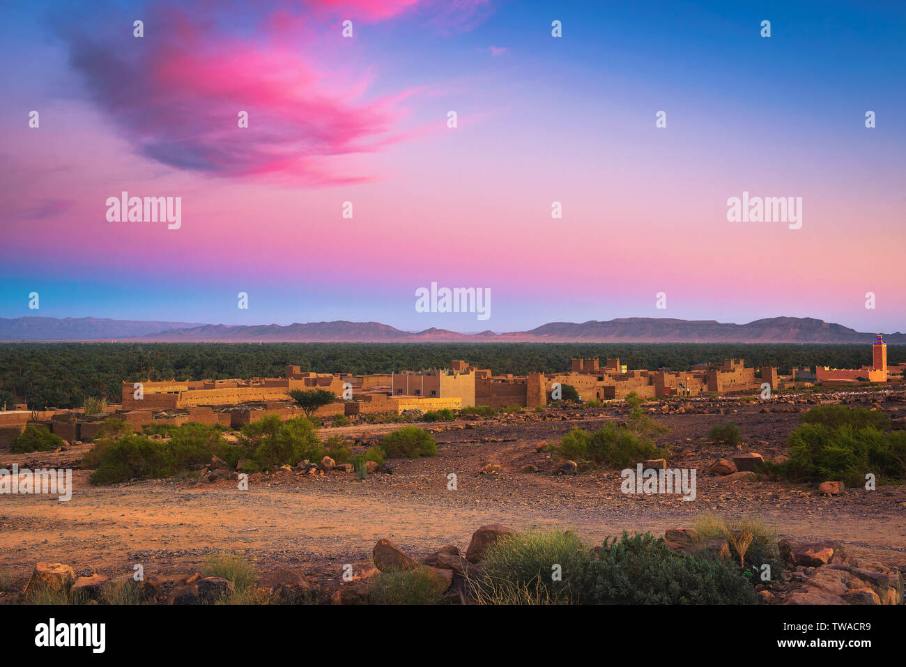 Moroccan village hi-res stock photography and images - Alamy