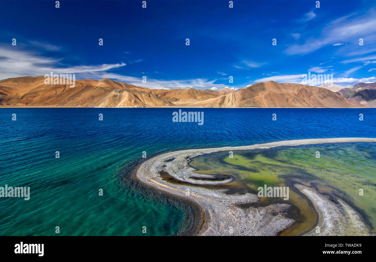 Pangong lake china not inda hi-res stock photography and images - Alamy