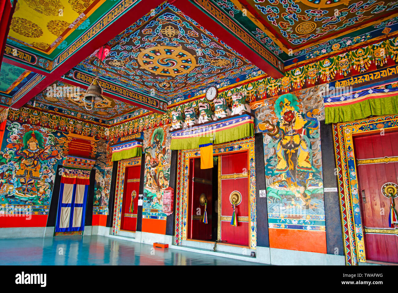 India travel himalayas sikkim tibetan buddhist architecture building ...