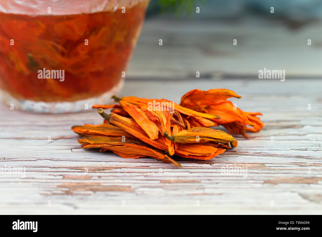 Dried lily flower fruit tea hi-res stock photography and images - Alamy