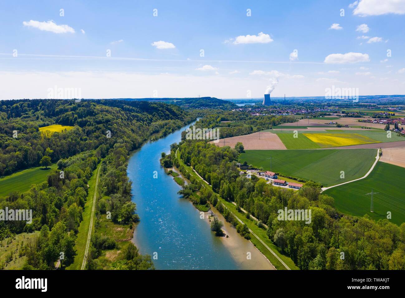 Behind nuclear power plant isar i and isar ii hi-res stock photography ...