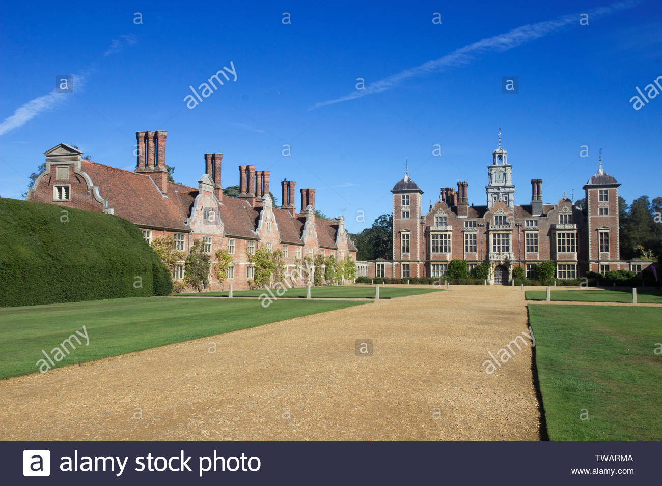 A Jacobean Mansion And A High Resolution Stock Photography and Images ...
