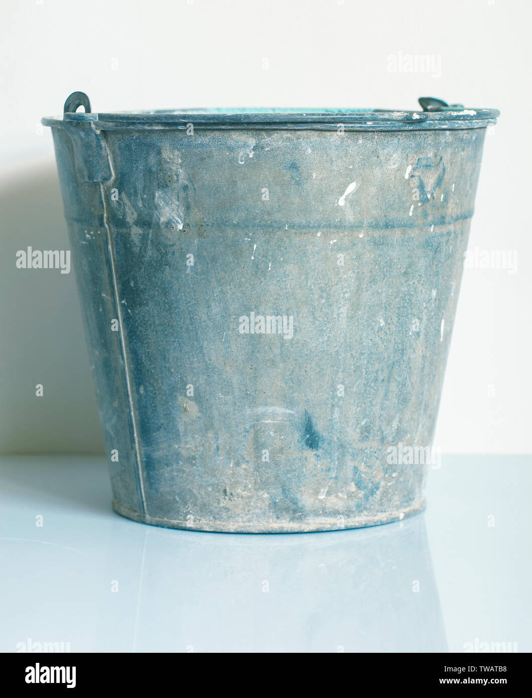 The Zinked Iron Grunge Bucket, Empty Galvanized Metal Bucket Stock ...