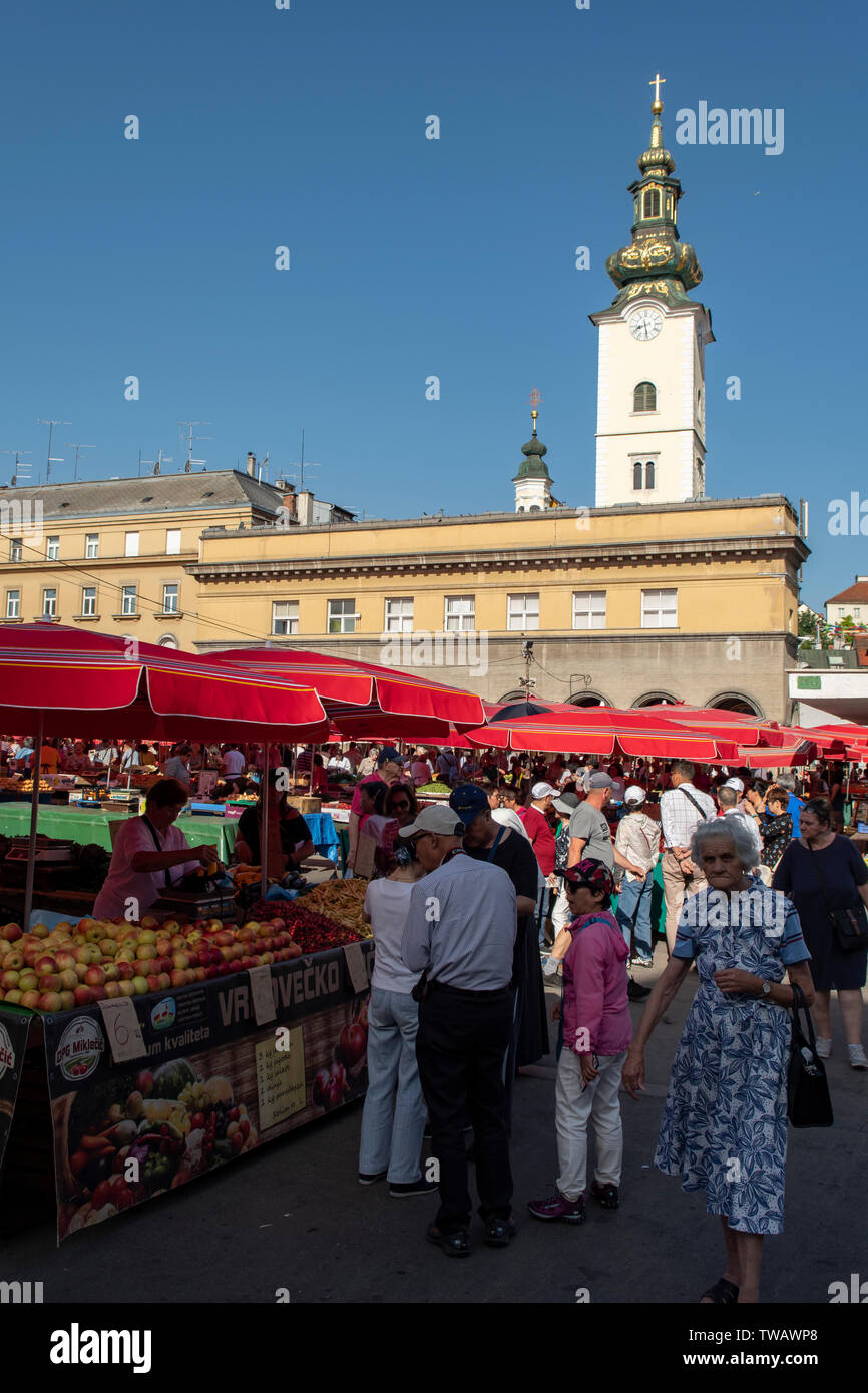Zagreb market hi-res stock photography and images - Alamy