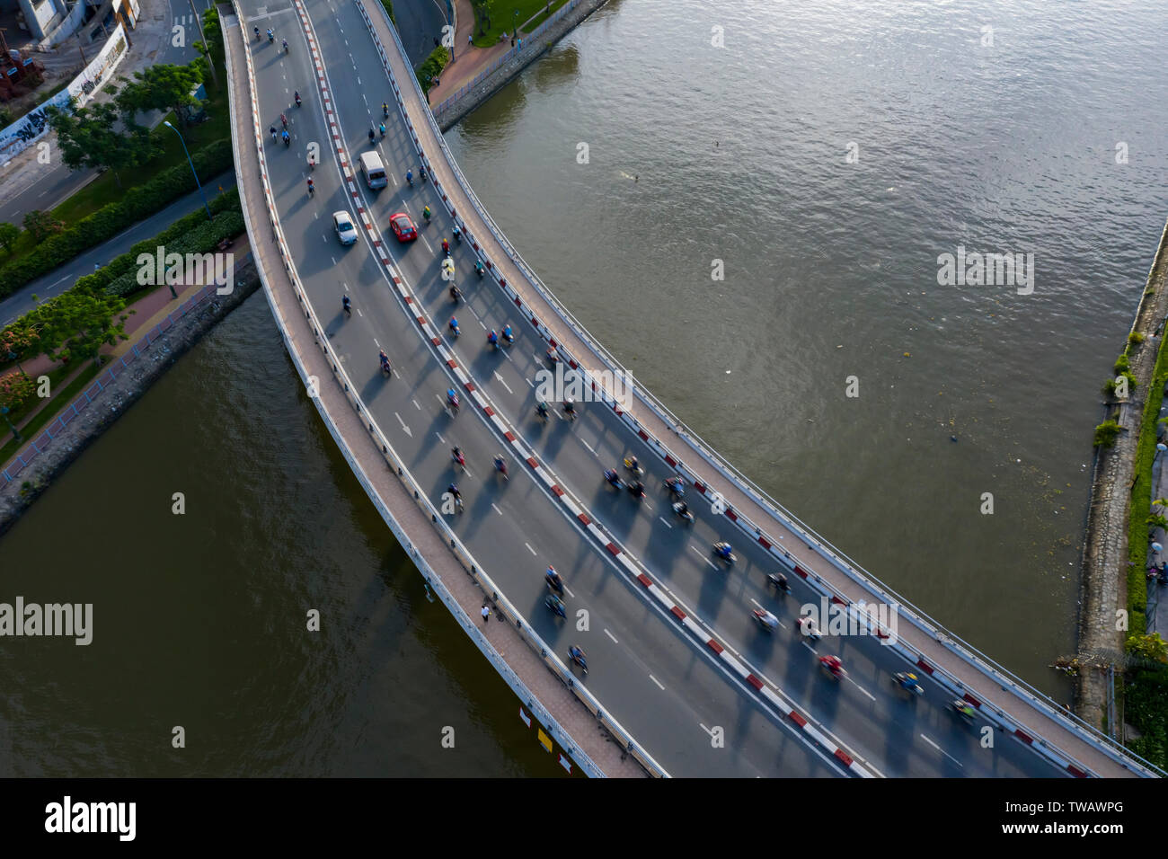 Saigon, Ho Chi Minh City, Khanh Hoi Bridge, Vietnam Early Morning ...