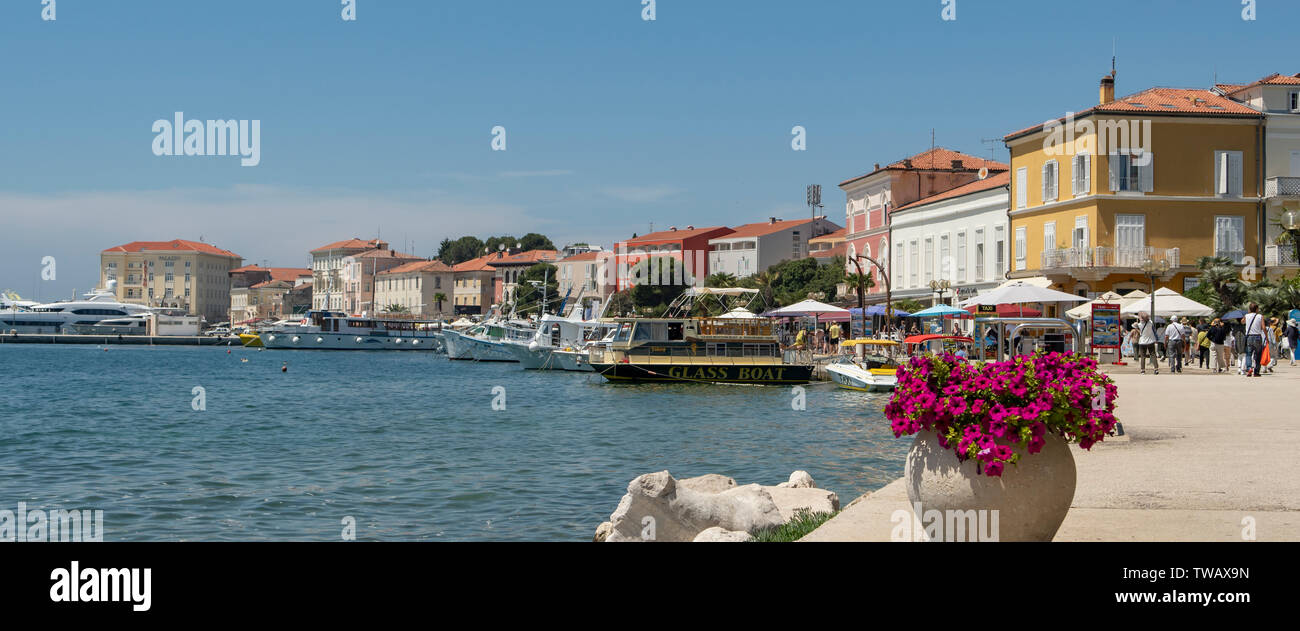 Porec croatia boat hi-res stock photography and images - Alamy