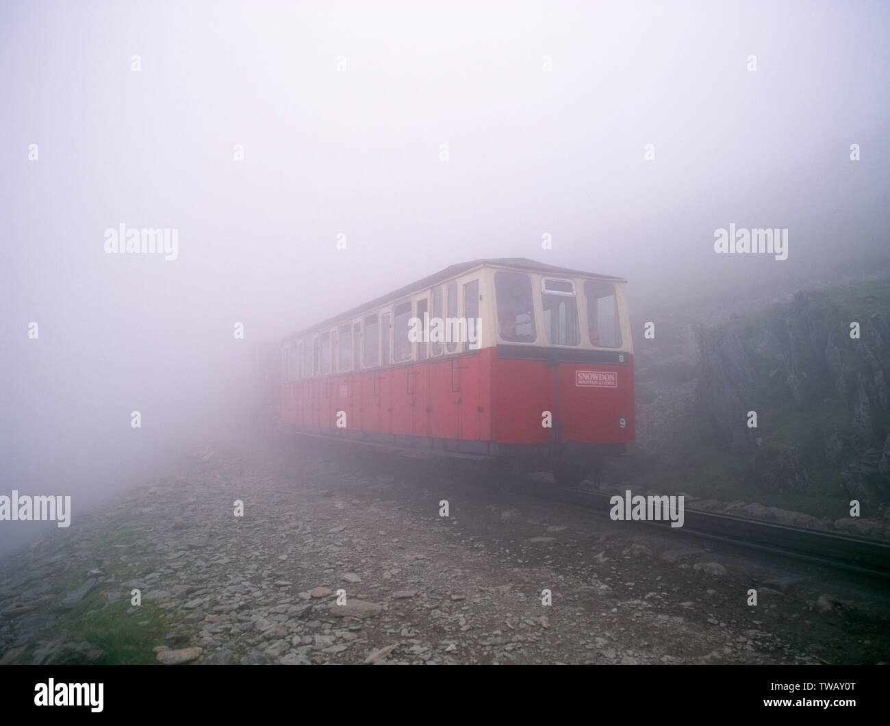Snowdon mountain railway carriage hi-res stock photography and images ...