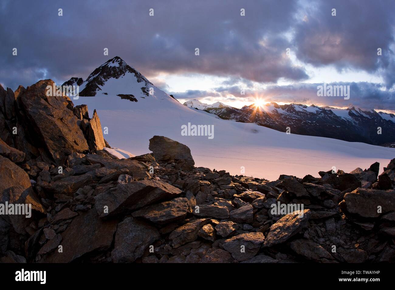 Austria, Tyrol, Oetztal Alps, view from the Hauslabjoch (mountain pass ...