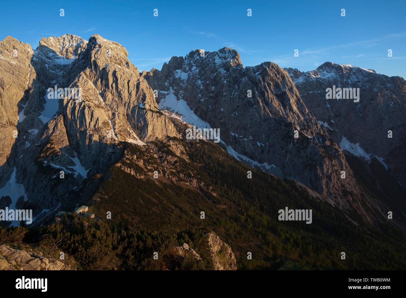 Wilder kaiser mountain hi-res stock photography and images - Alamy