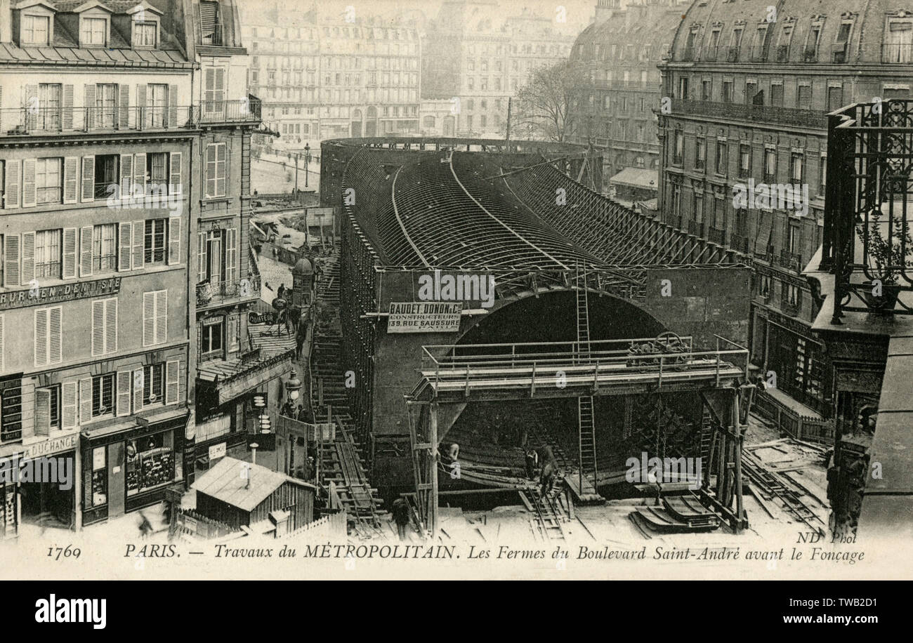 Building the Paris Metro, France Stock Photo - Alamy