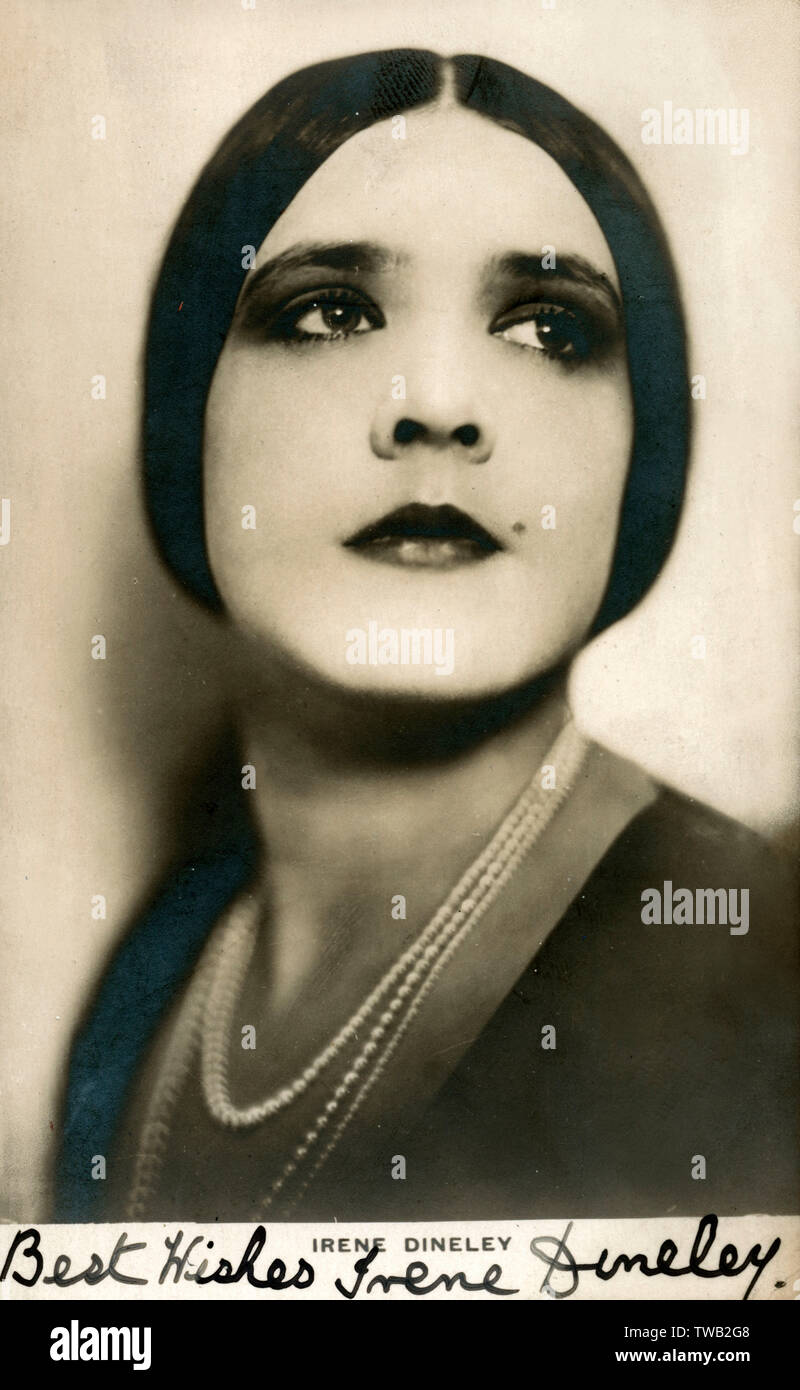 Irene Dineley - artist's model Stock Photo - Alamy