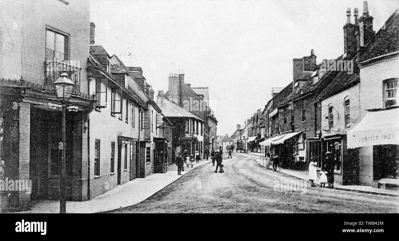 High street shops uk Black and White Stock Photos & Images - Alamy