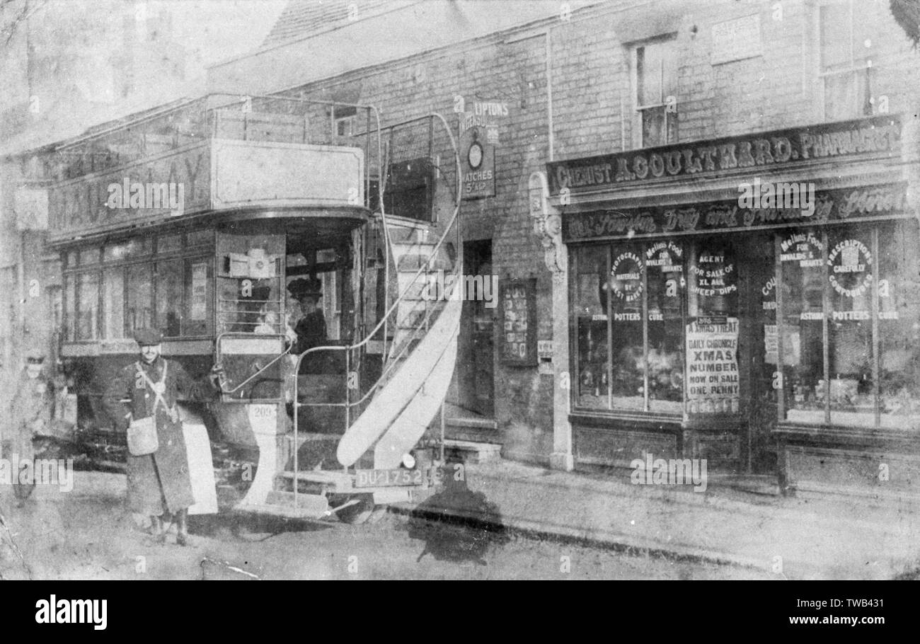 1900s Pharmacist High Resolution Stock Photography and Images - Alamy