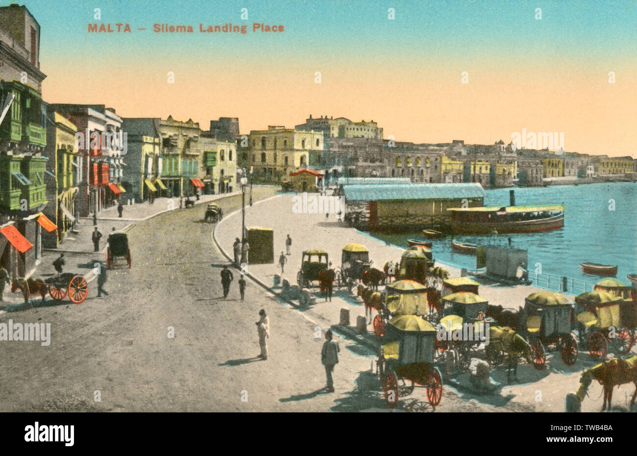 Silema, Malta - View of the long promenade Stock Photo - Alamy
