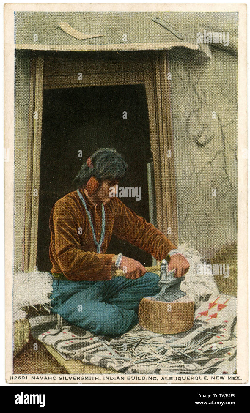 Navajo Indian silversmith, Albuquerque, New Mexico, USA Stock Photo - Alamy