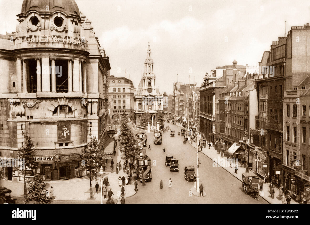 1920s London Street High Resolution Stock Photography and Images - Alamy