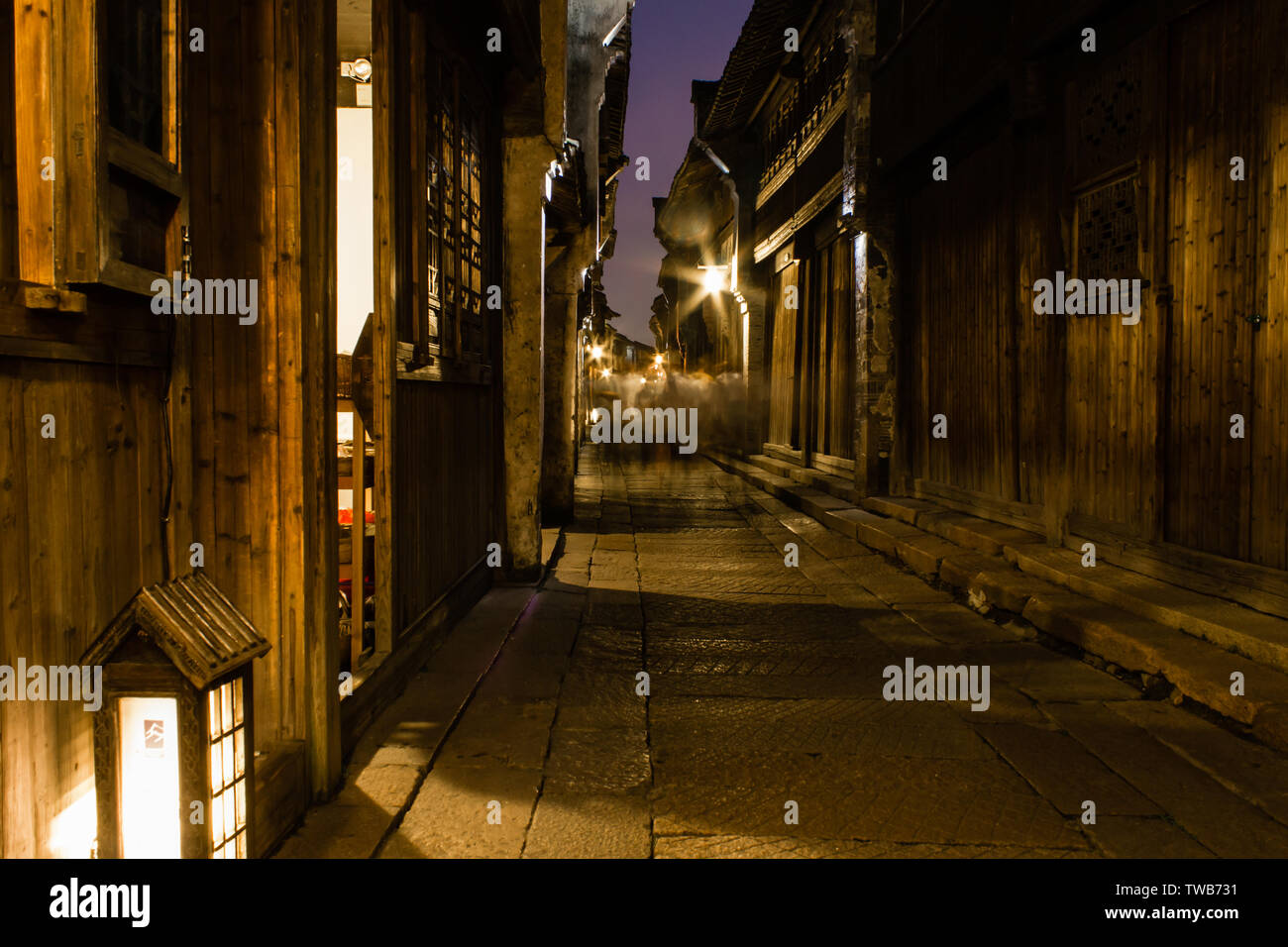 Night view of Wuzhen ancient town Stock Photo - Alamy