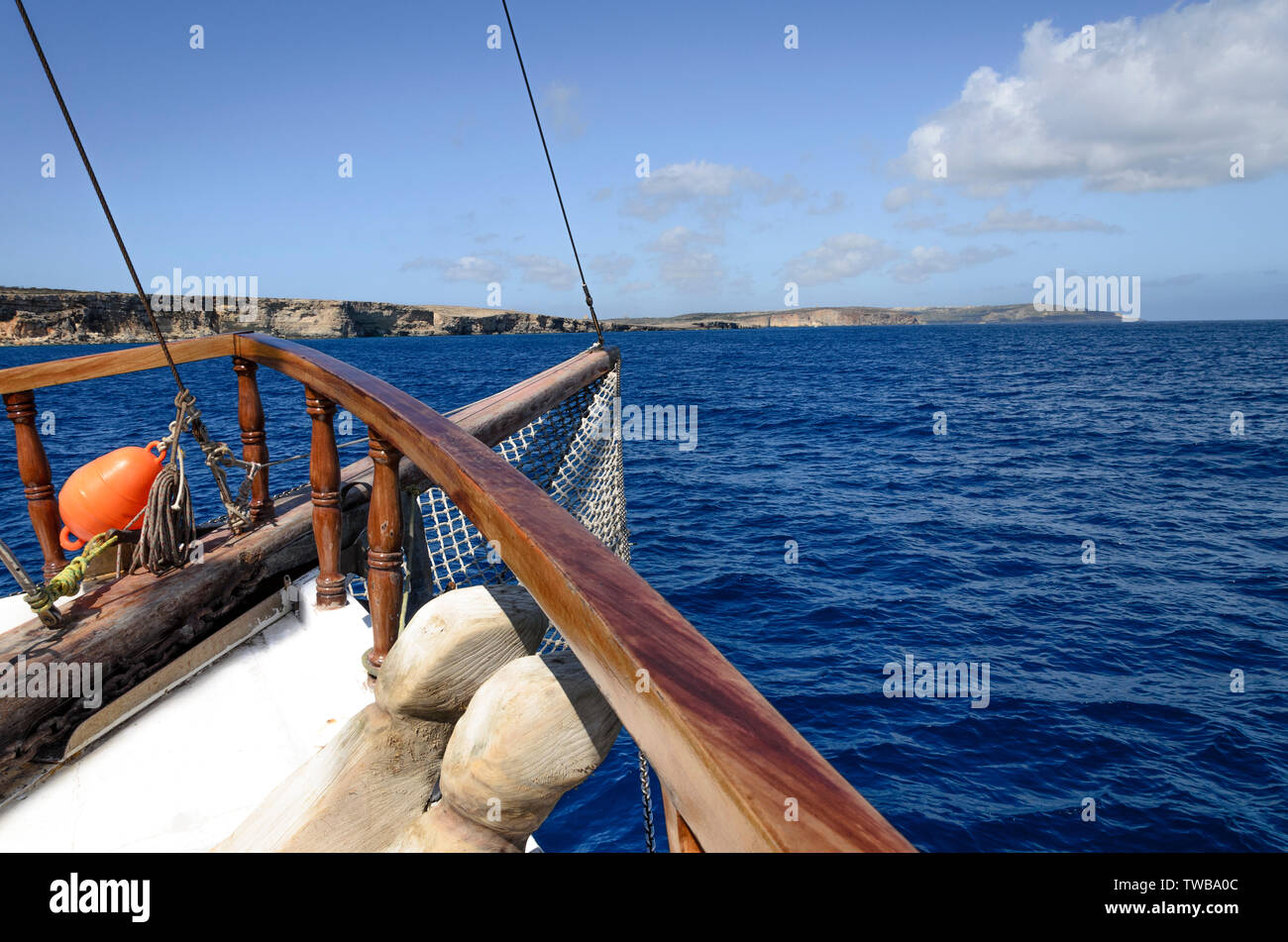 Old schooner bow hi-res stock photography and images - Alamy