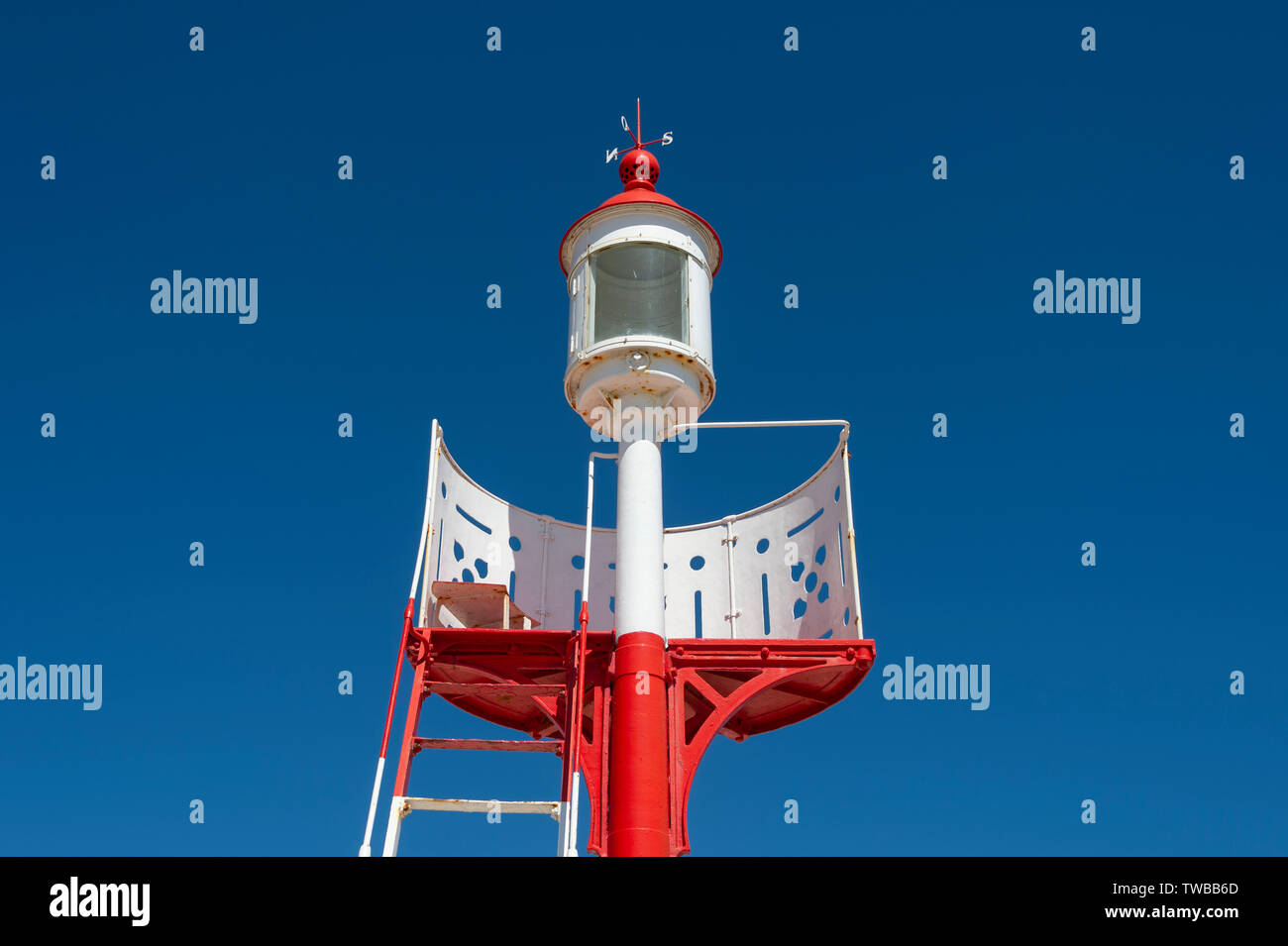 Red navigation beacon hi-res stock photography and images - Alamy