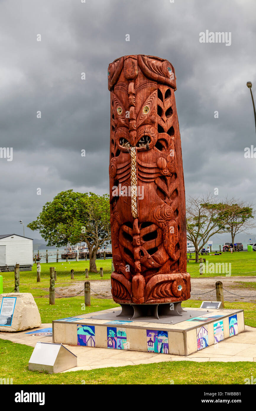 Maori pou hi-res stock photography and images - Alamy