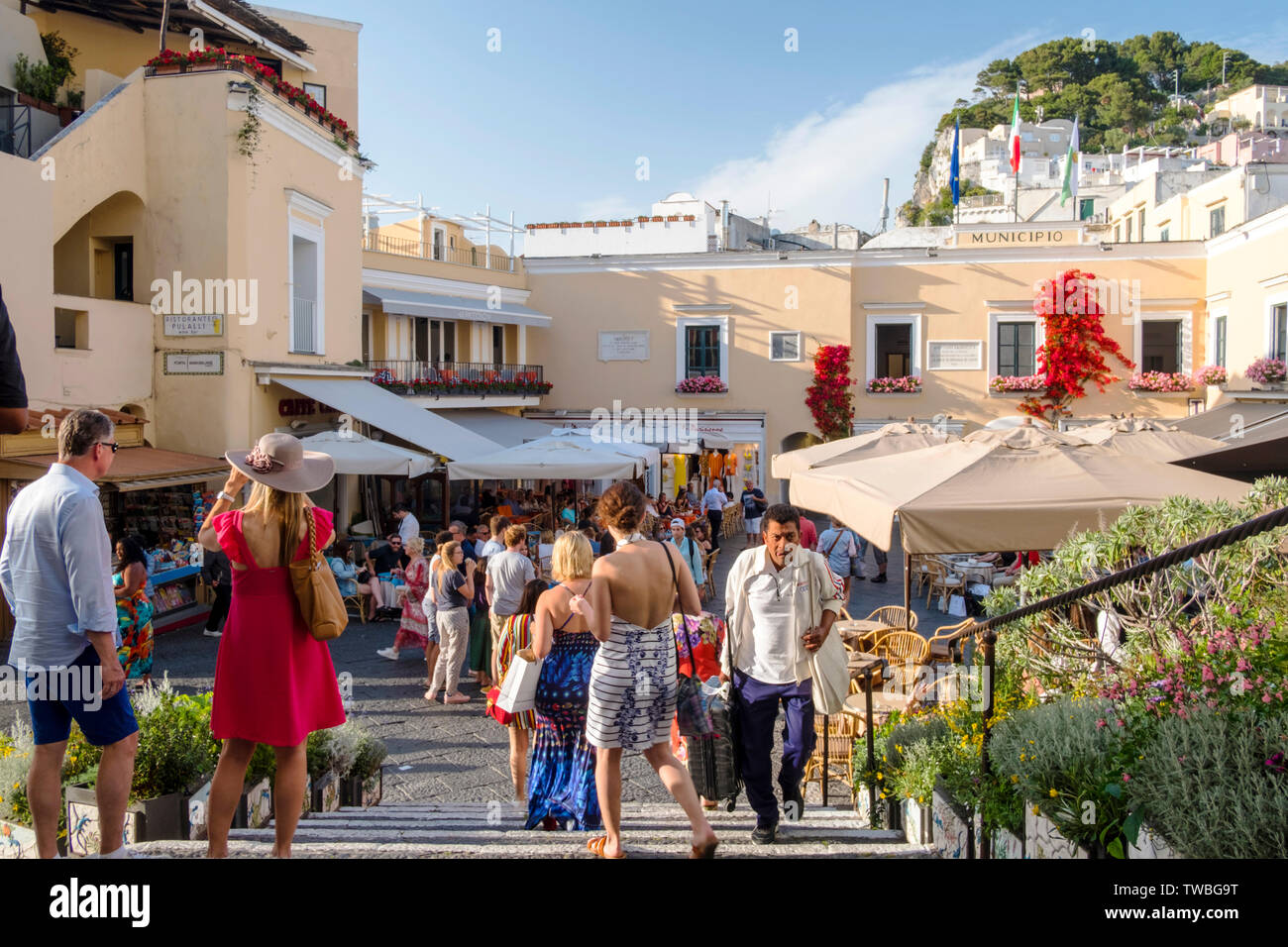 La Piazzetta (Piazza Umberto 1), Capri Island, Italy Stock Photo - Alamy