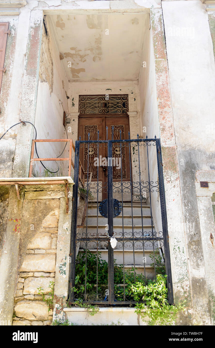 Urla hi-res stock photography and images - Alamy