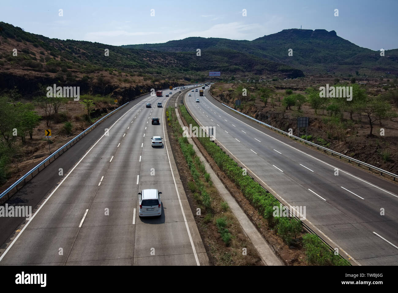 Mumbai Pune Expressway High Resolution Stock Photography and Images - Alamy