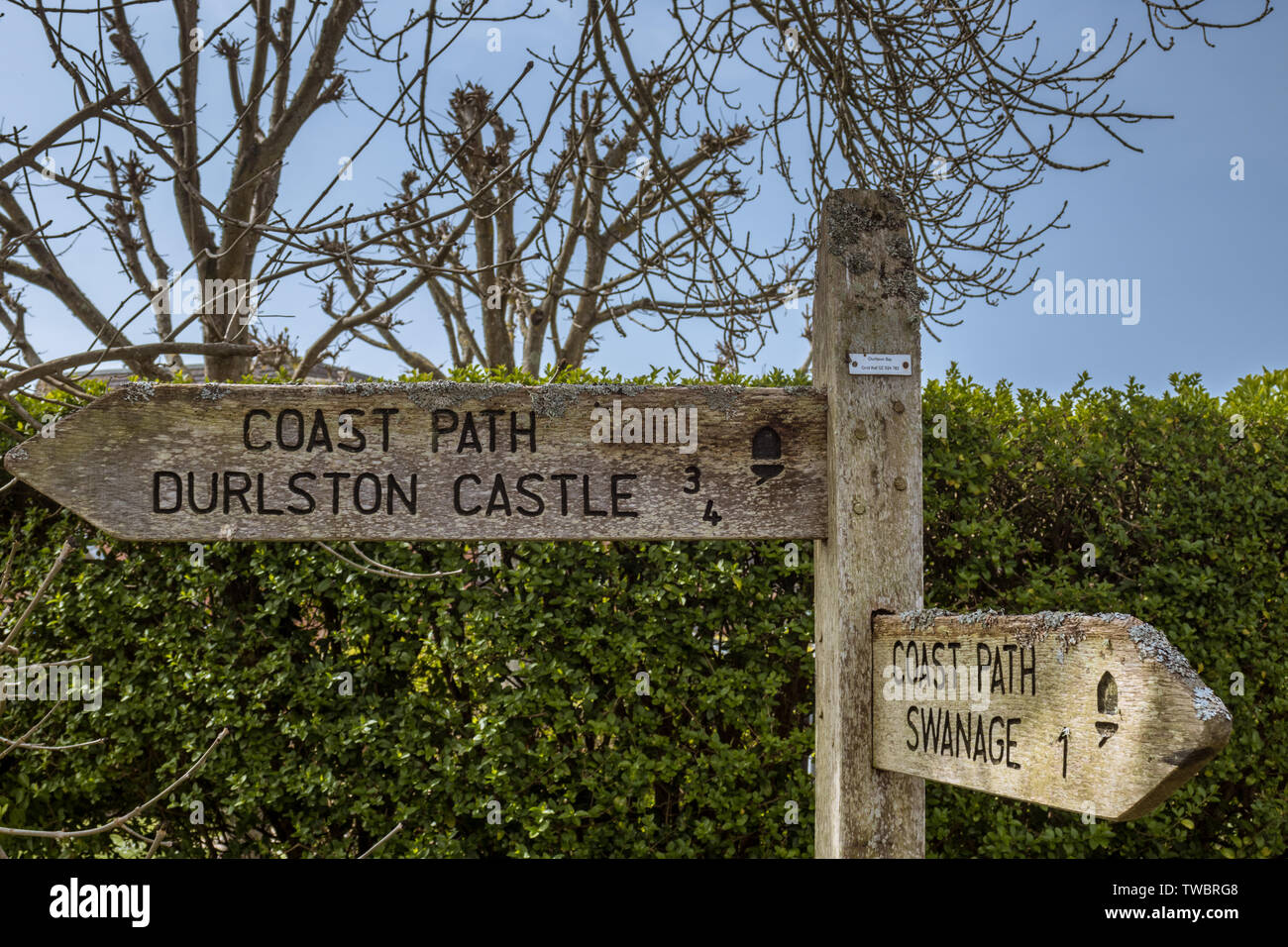 Sign to Durlston Country Park, Swanage, Dorset, UK Stock Photo - Alamy