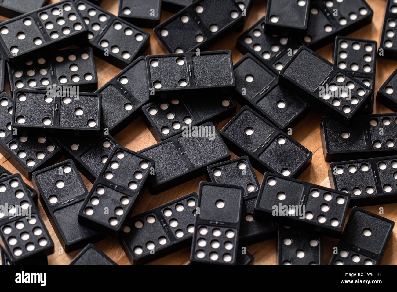 Dominoes tiles hi-res stock photography and images - Alamy