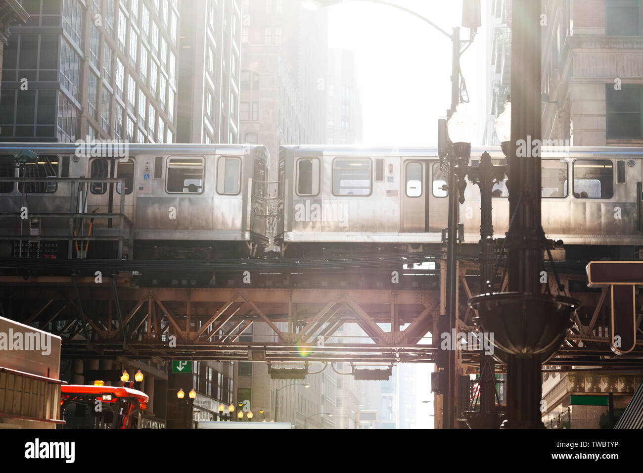 Chicago metro sign hi-res stock photography and images - Alamy