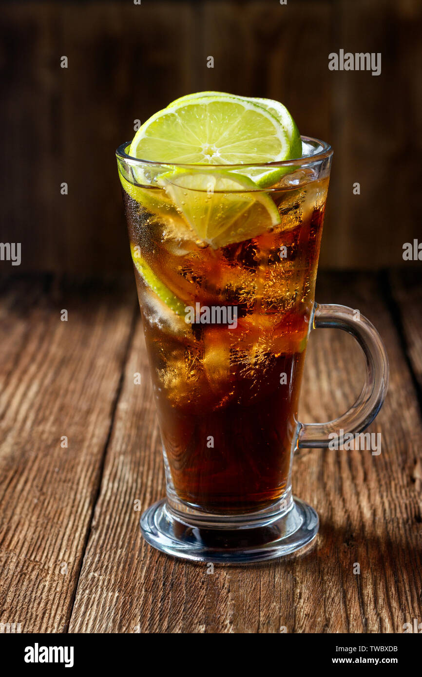 Cube libre hi-res stock photography and images - Alamy