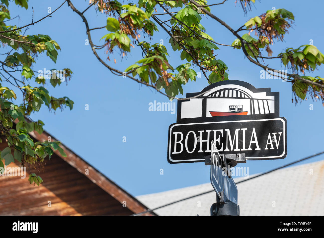 Chesapeake City, MD - May 19, 2019: This street sign in the south ...