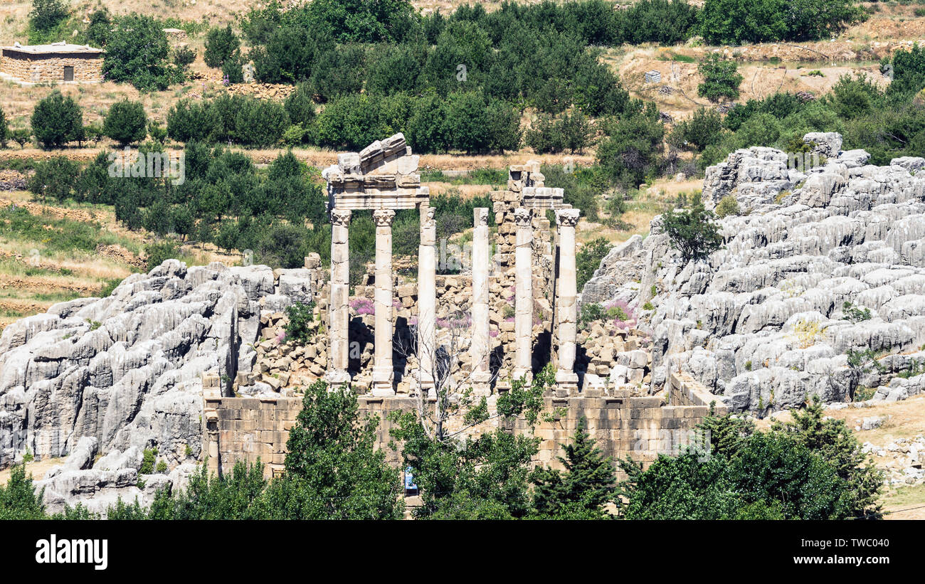 Temple of Adonis, Roman ruins, Faqra, Lebanon Stock Photo - Alamy