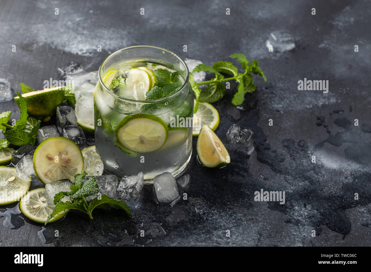 Green Lemon Drinks and Mojito Cocktails Stock Photo - Alamy